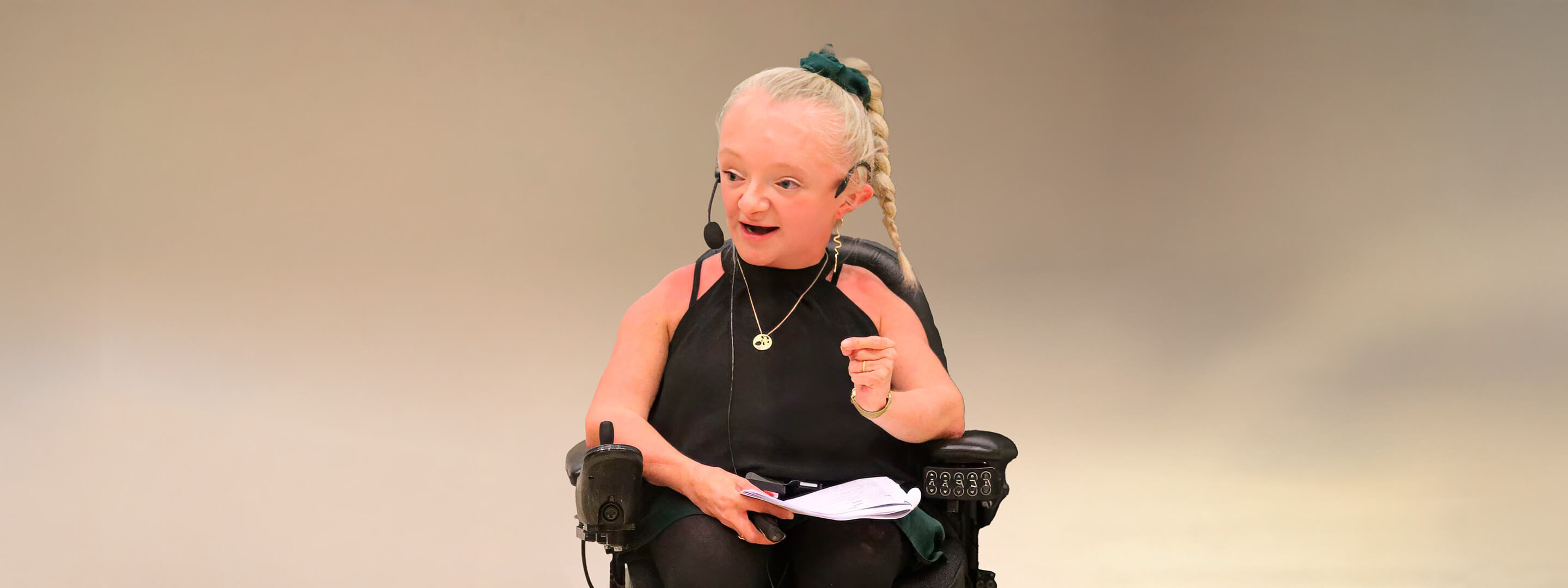 Marie Holm Laursen | Foredrag om livsglæde og jernvilje